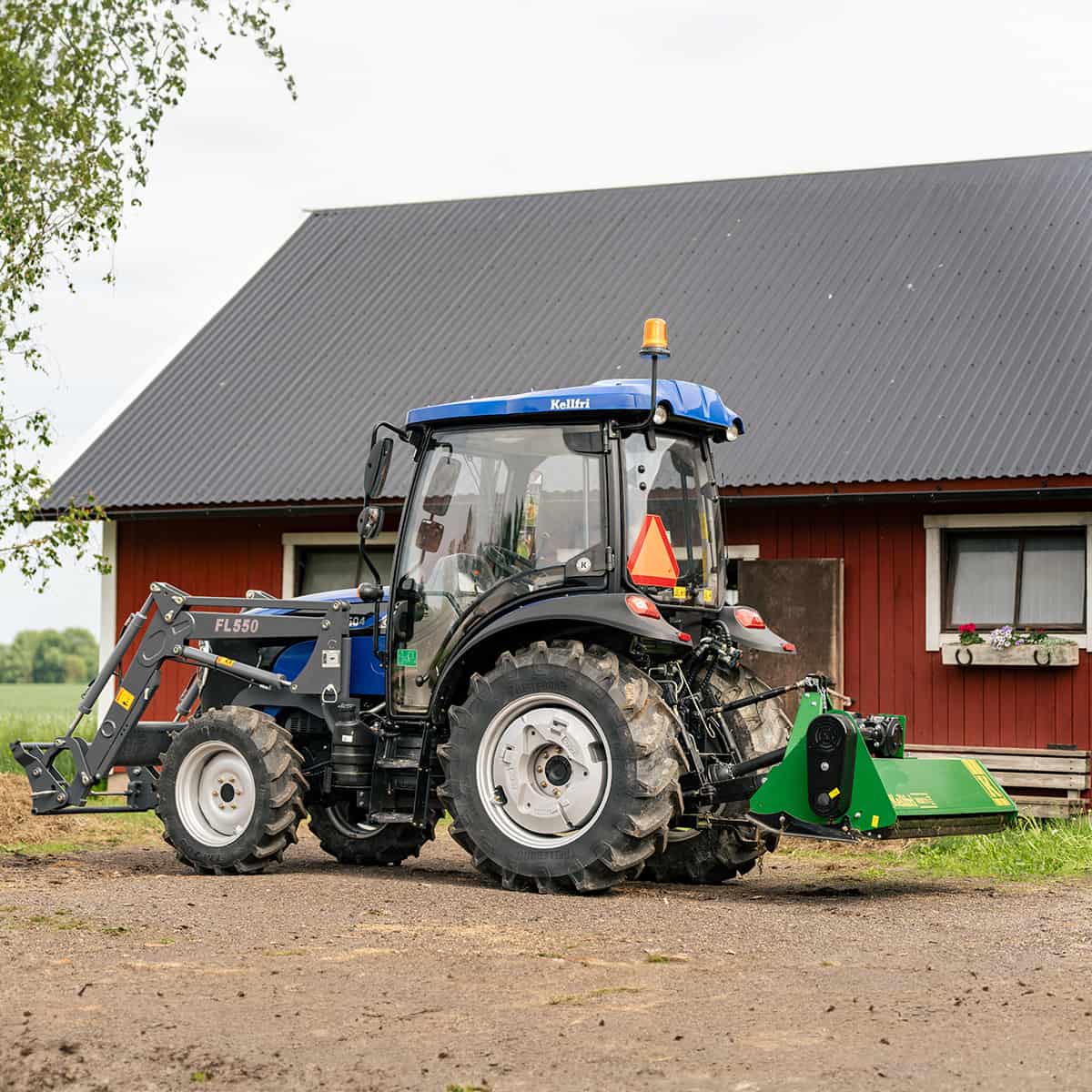 Traktor 50 hk | Lovol | Frontlaster | Kellfri